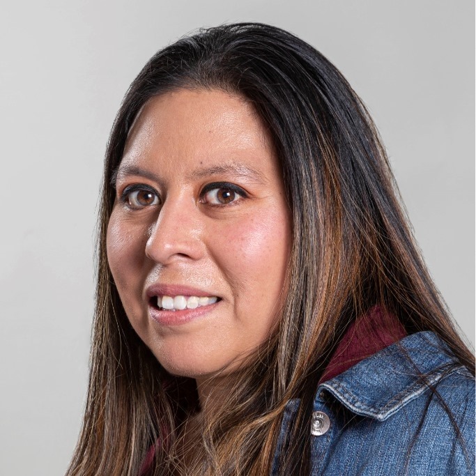 Esther De Leon | Faculty/Staff Directory | About | University Libraries ...